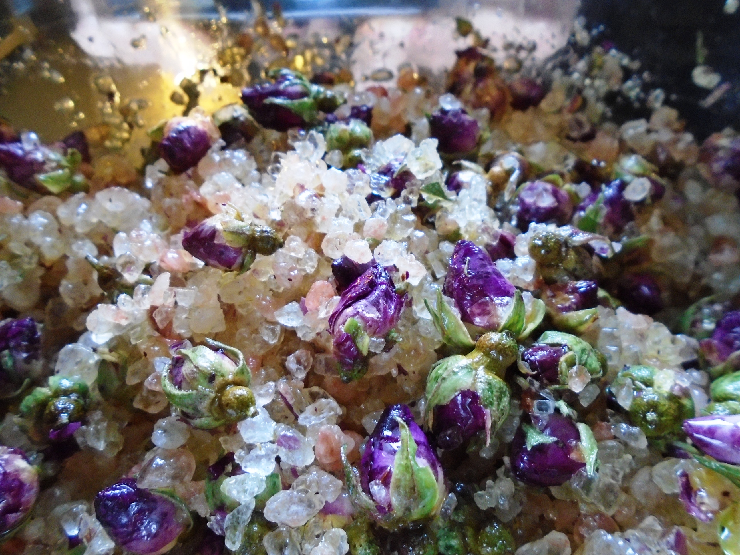 Rose bath salt. – thegreenerdream
